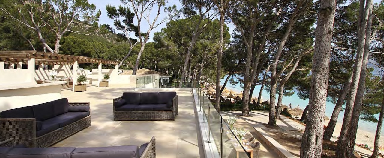 ELEGANT WINDS VILLA IN THE FAMOUS BEACH OF FORMENTOR - smilinghouse.ch